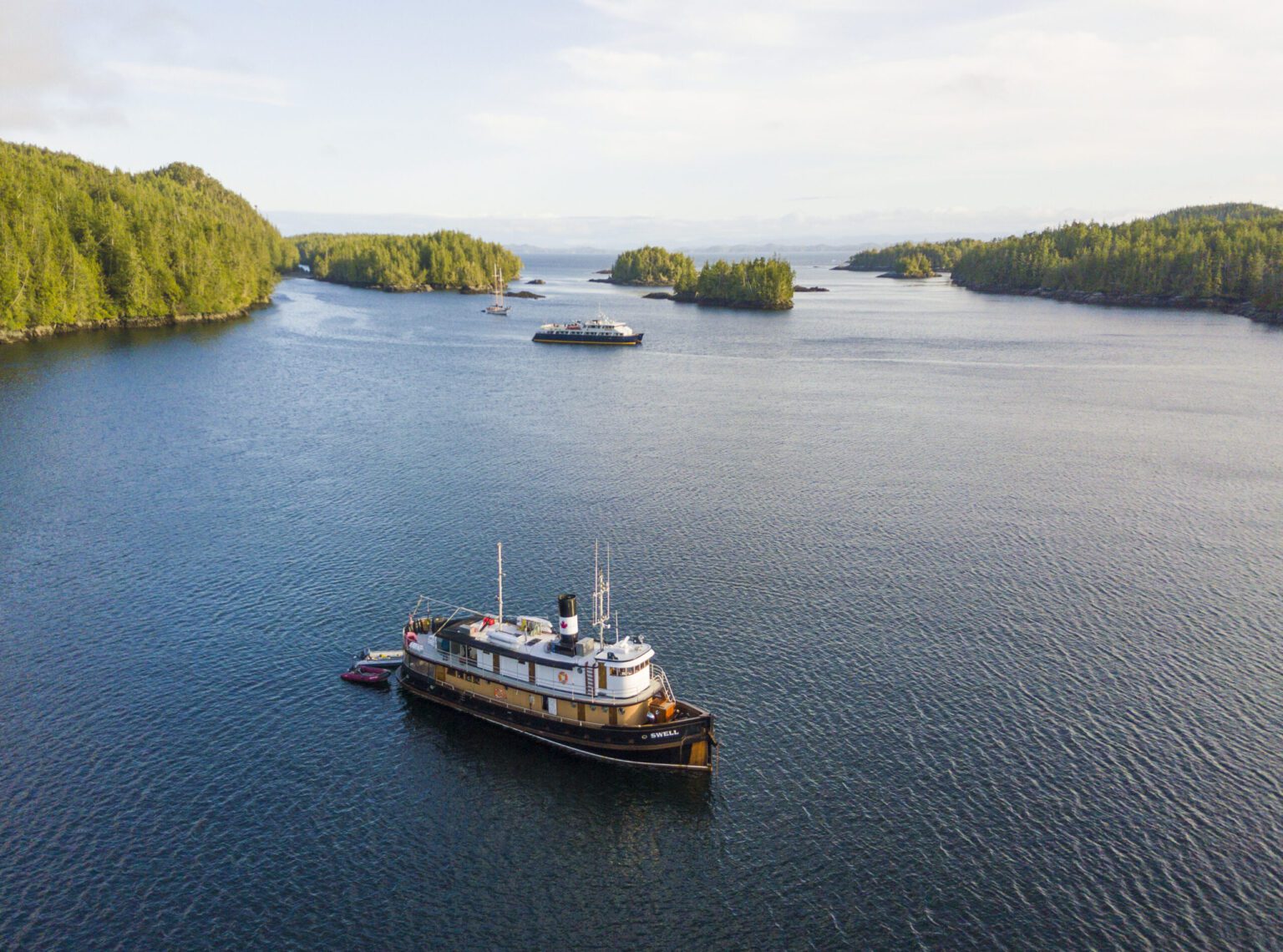 Expedition Cruises in Alaska and BC | Maple Leaf Adventures