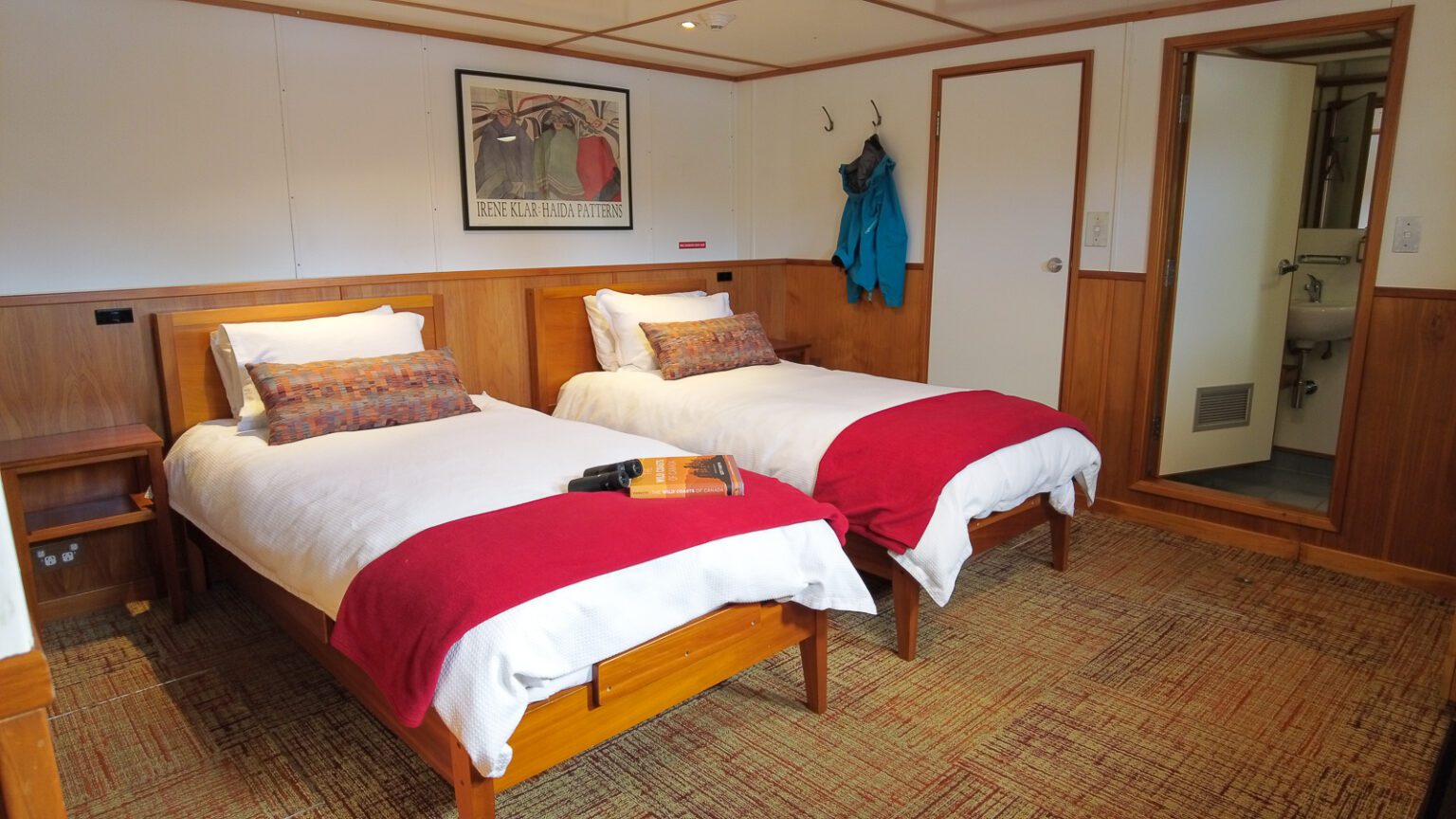 MV Cascadia | Maple Leaf Adventures